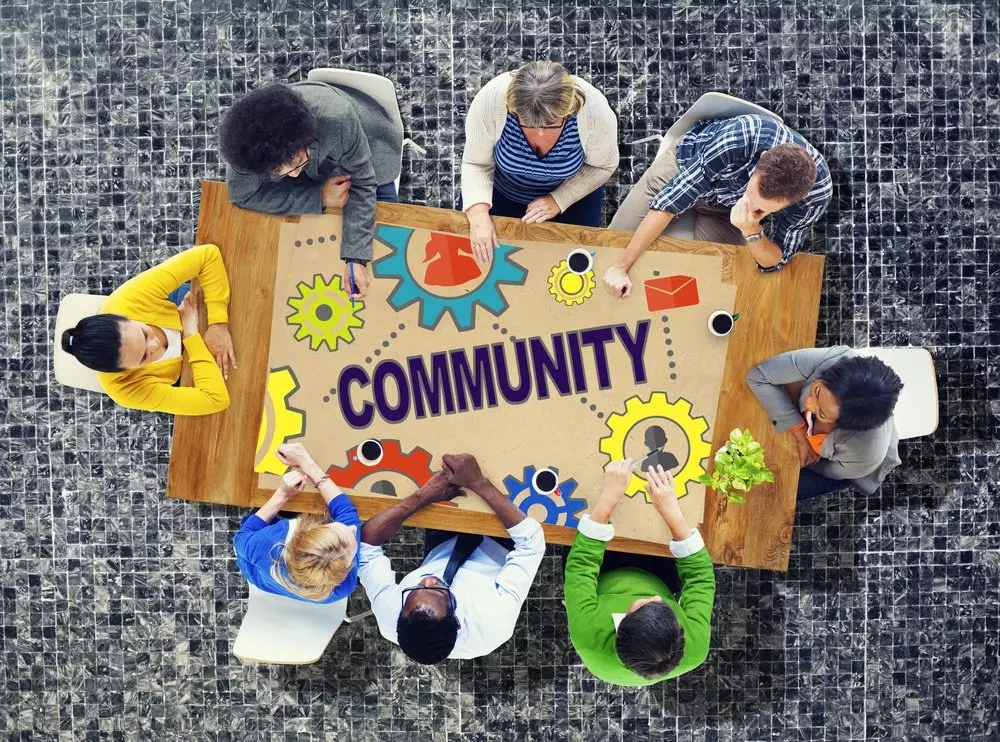 Learning Communities Bilang Isang Mahalagang Bahagi ng eLearning