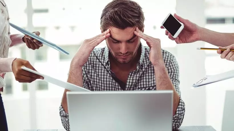 8 Mga Tip Para Gumawa ng Mga Online na Kurso sa Pagsasanay Para sa mga Stressed Empleyado